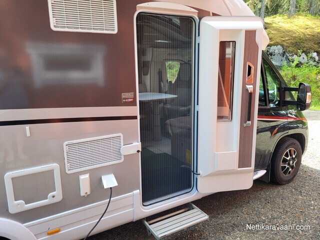 Dethleffs Magic Edition, Fiat T3 DBM 2017 - Travel truck - Semi ...