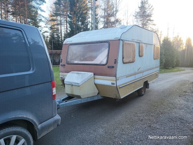 Ci-Sprite Musketeer 1982 - Travel box - Nettikaravaani