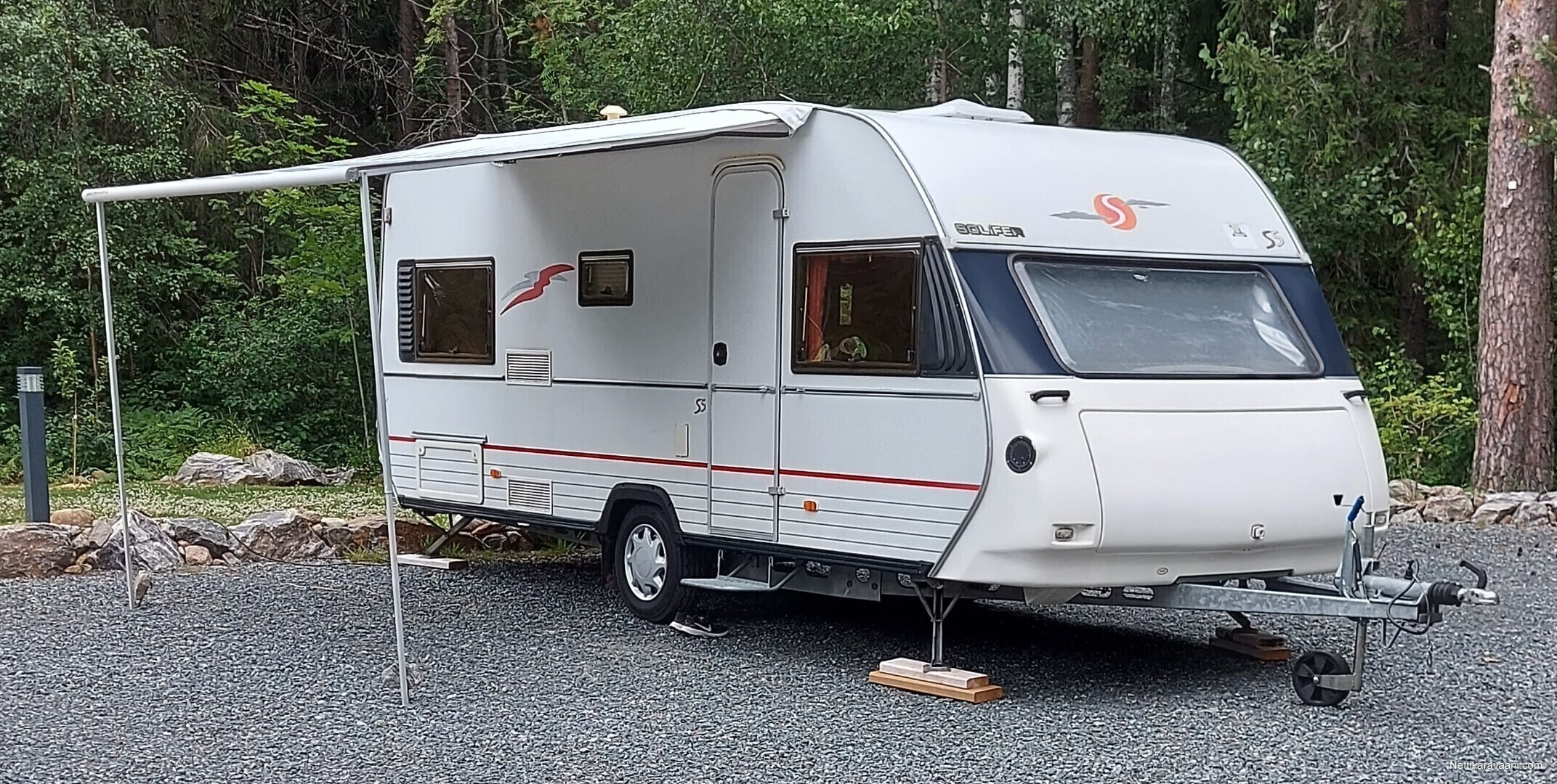 Solifer S5 1999 - Matkailuvaunu - Nettikaravaani