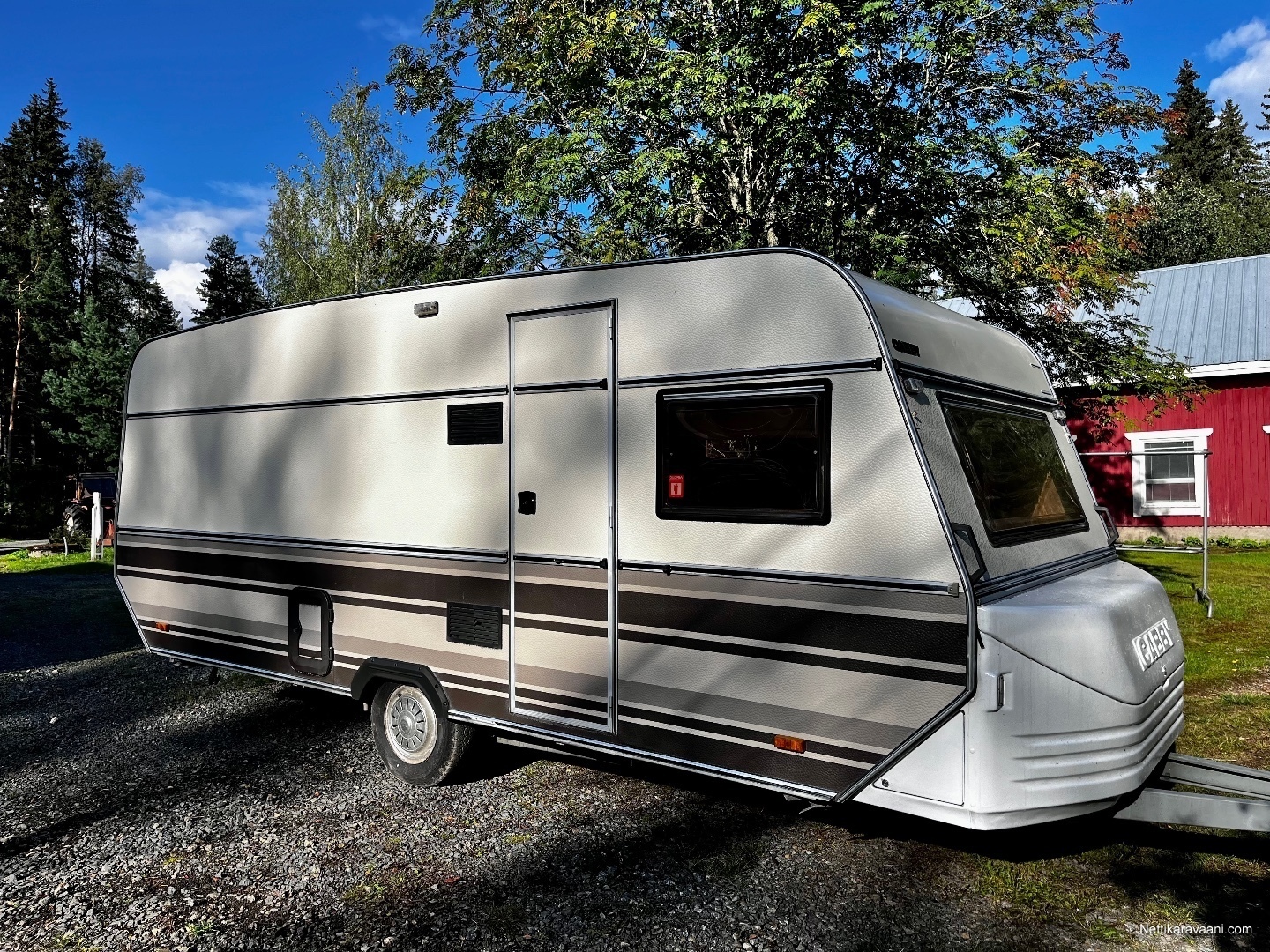 Cabby 550 DLX/4360 1992 - Matkailuvaunu - Nettikaravaani