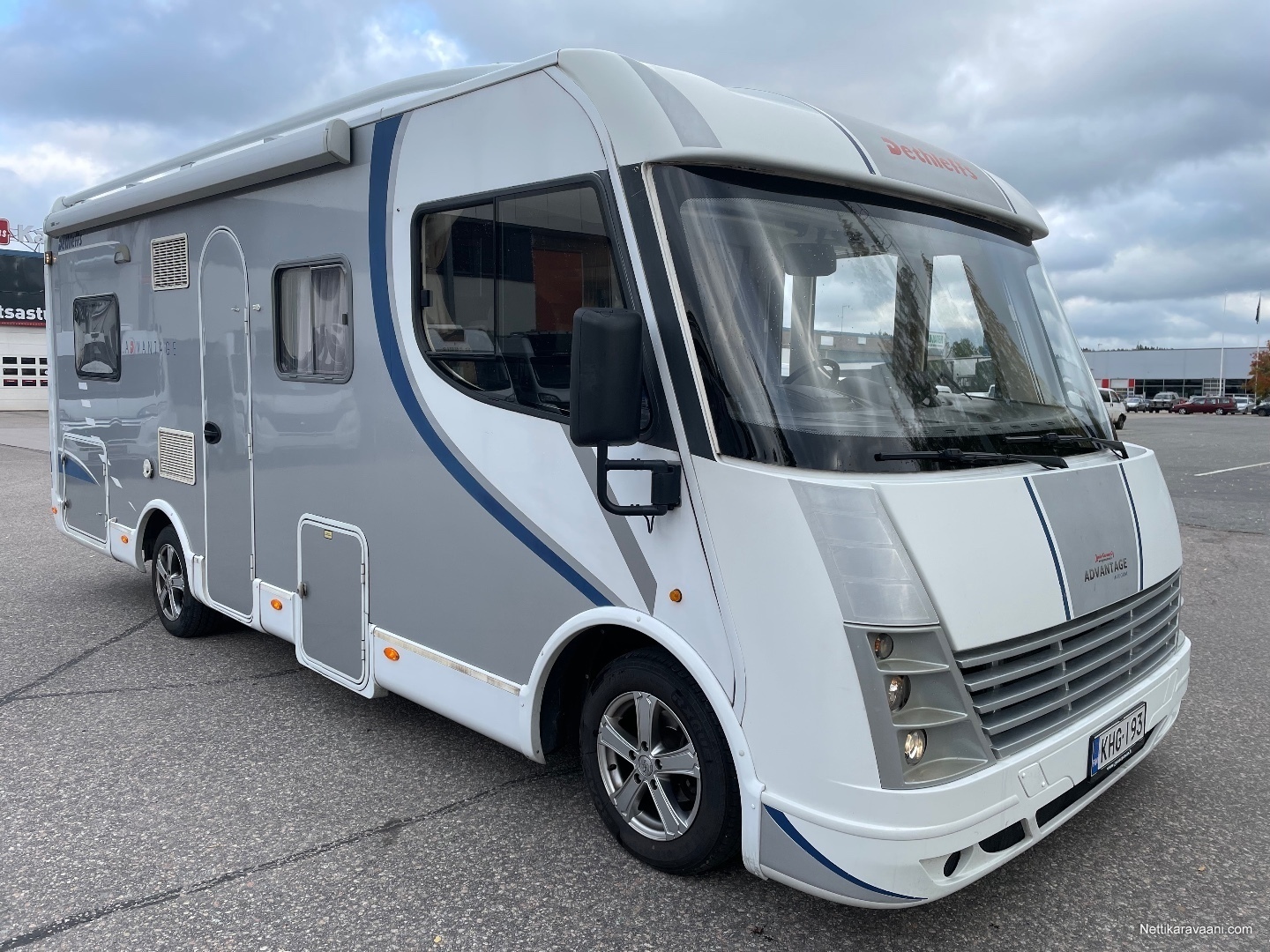 Matkailuautot - Netticaravan