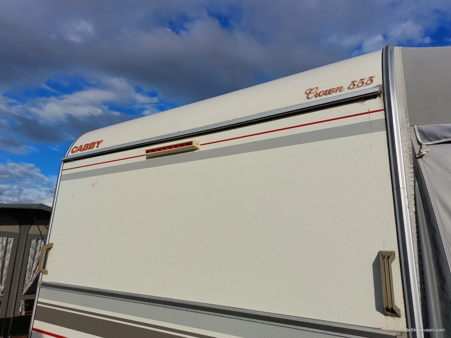Cabby 550 555 Crown 1998 - Matkailuvaunu - Nettikaravaani