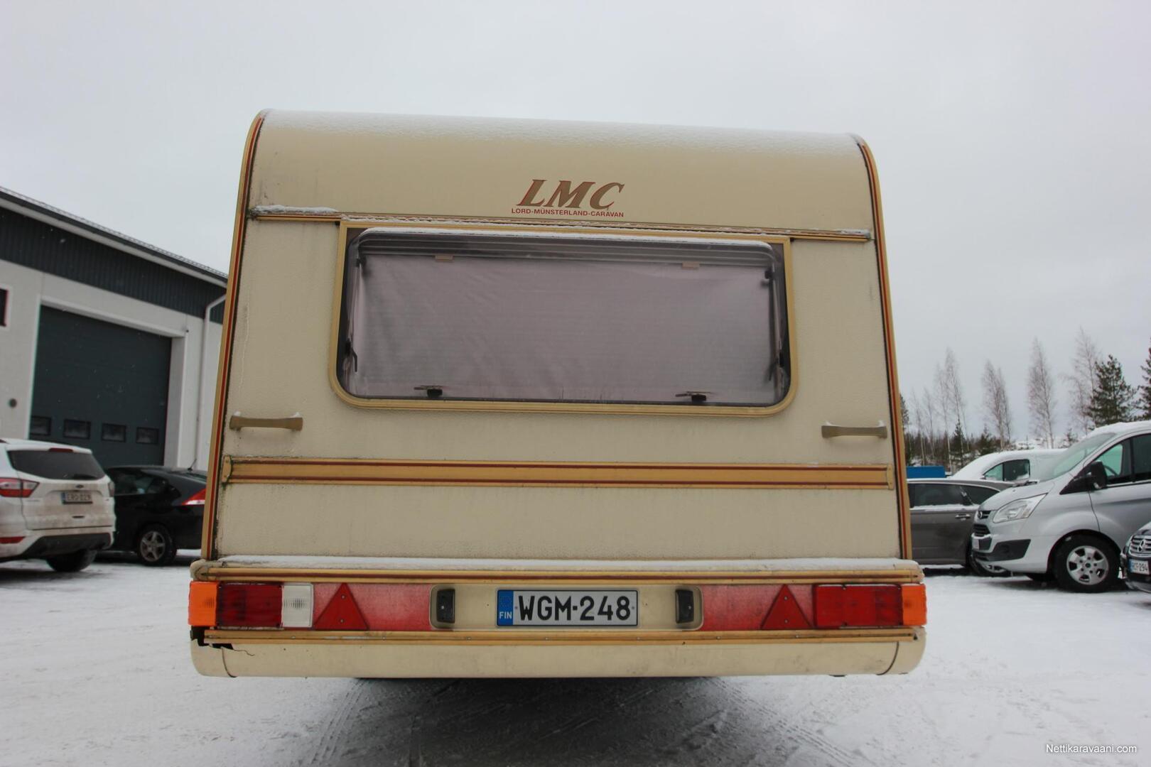 LMC 490 *K LORD *Erillisvuodemalli *Siisti ja hajuton 1996 - Matkailuvaunu - Nettikaravaani