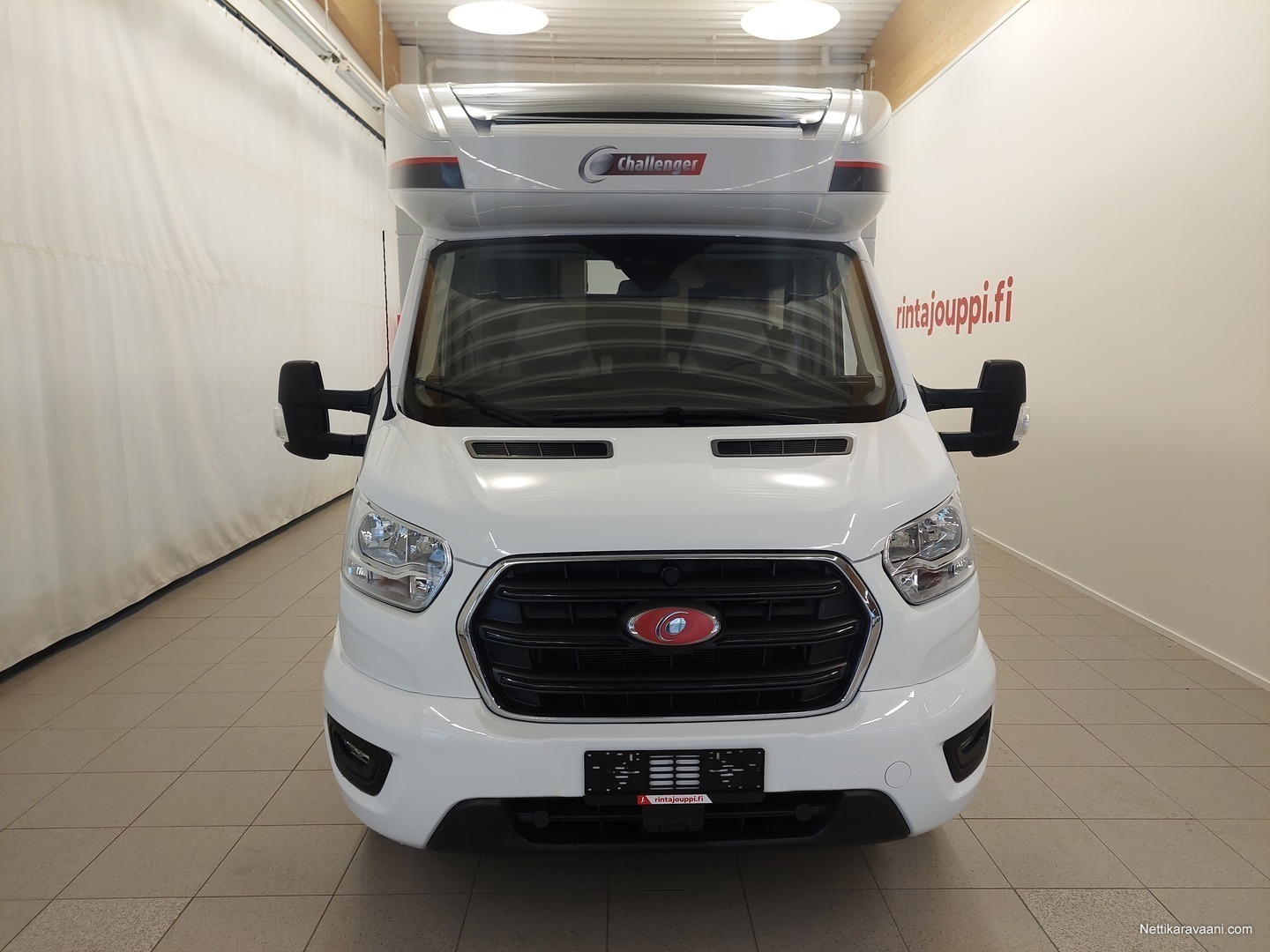 Challenger 380 Graphite Edition 2023, Muu Alusta Ford 2,0 TDCi 170hv Automaatti Puoli-integroitu ...