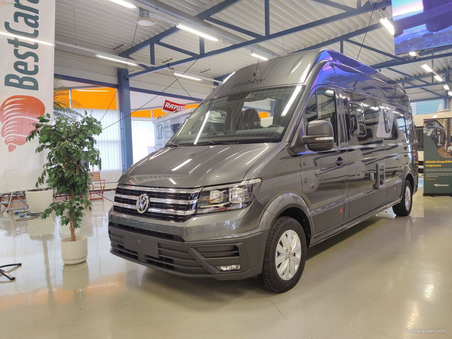 Hobby Maxia Van 680 ET, Volkswagen Crafter 2023 - Matkailuauto ...
