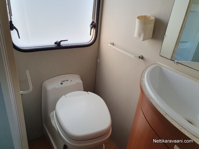 Elnagh P200, Fiat Duke 530, Erillisvuoteet , pyöräteline, markiisi ...