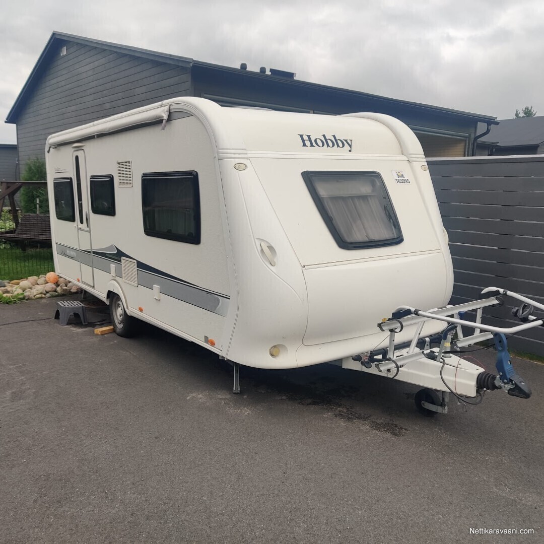 Hobby 495 UL Excellent 2012 - Matkailuvaunu - Nettikaravaani