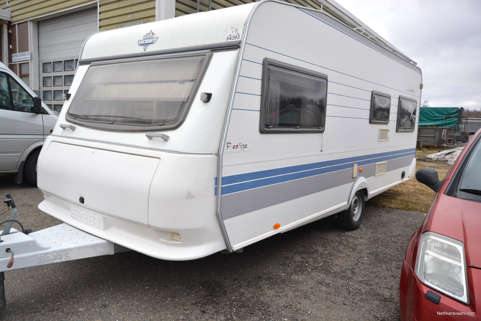 Hobby 540 UF Prestige, Primus, Myyty 1999 - Matkailuvaunu - Nettikaravaani