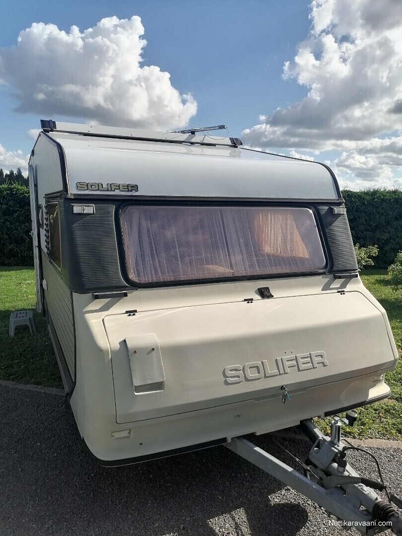Solifer 500 500L Arctic 1989 - Matkailuvaunu - Nettikaravaani