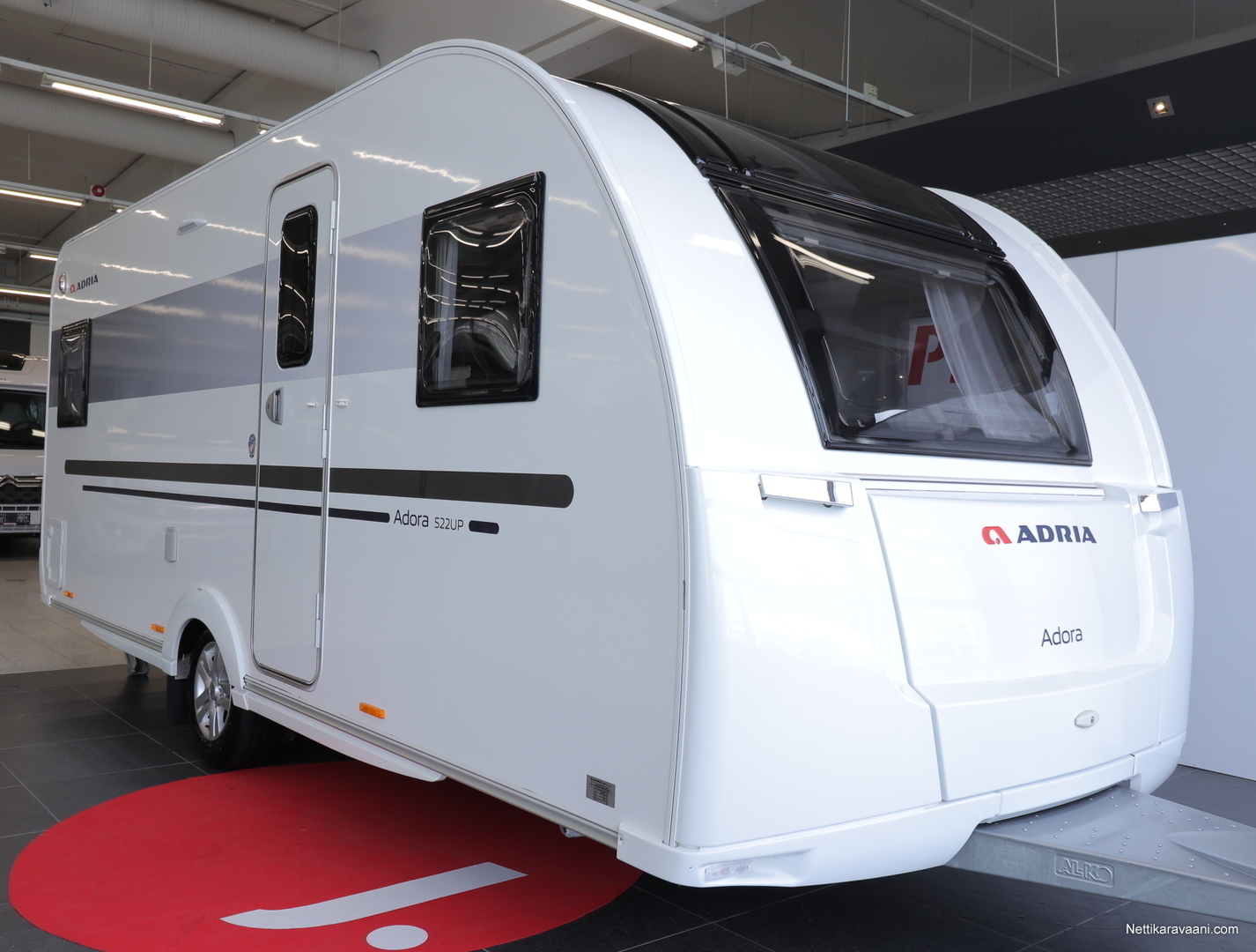 Adria Adora 522 UP ALDE - 3kk lyhennysvapaa - Hyvin pidetty vaunu ...