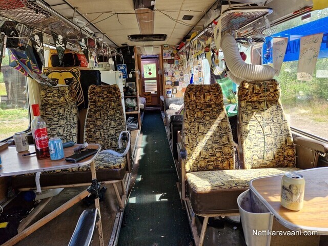 Omavalmiste omavalmiste, Scania Scania 9hengen 1977 - Matkailuauto ...