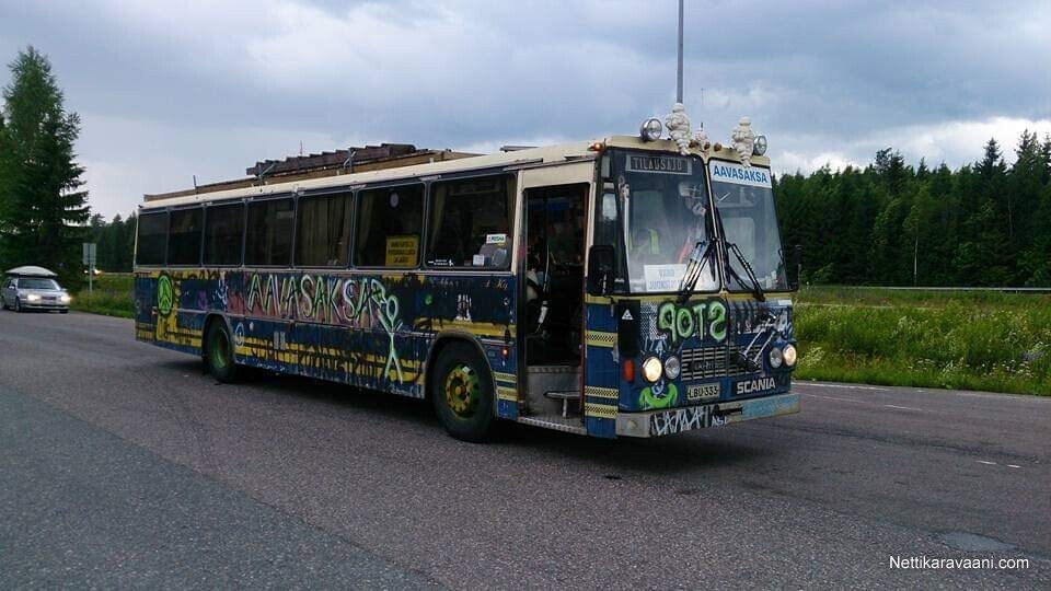 Omavalmiste omavalmiste, Scania Scania 9hengen 1977 - Matkailuauto ...