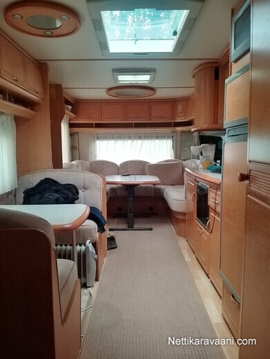 Hobby 700 SFM Exclusive Hobby 700 UK vip/Hobby 720 2005 - Matkailuvaunu ...