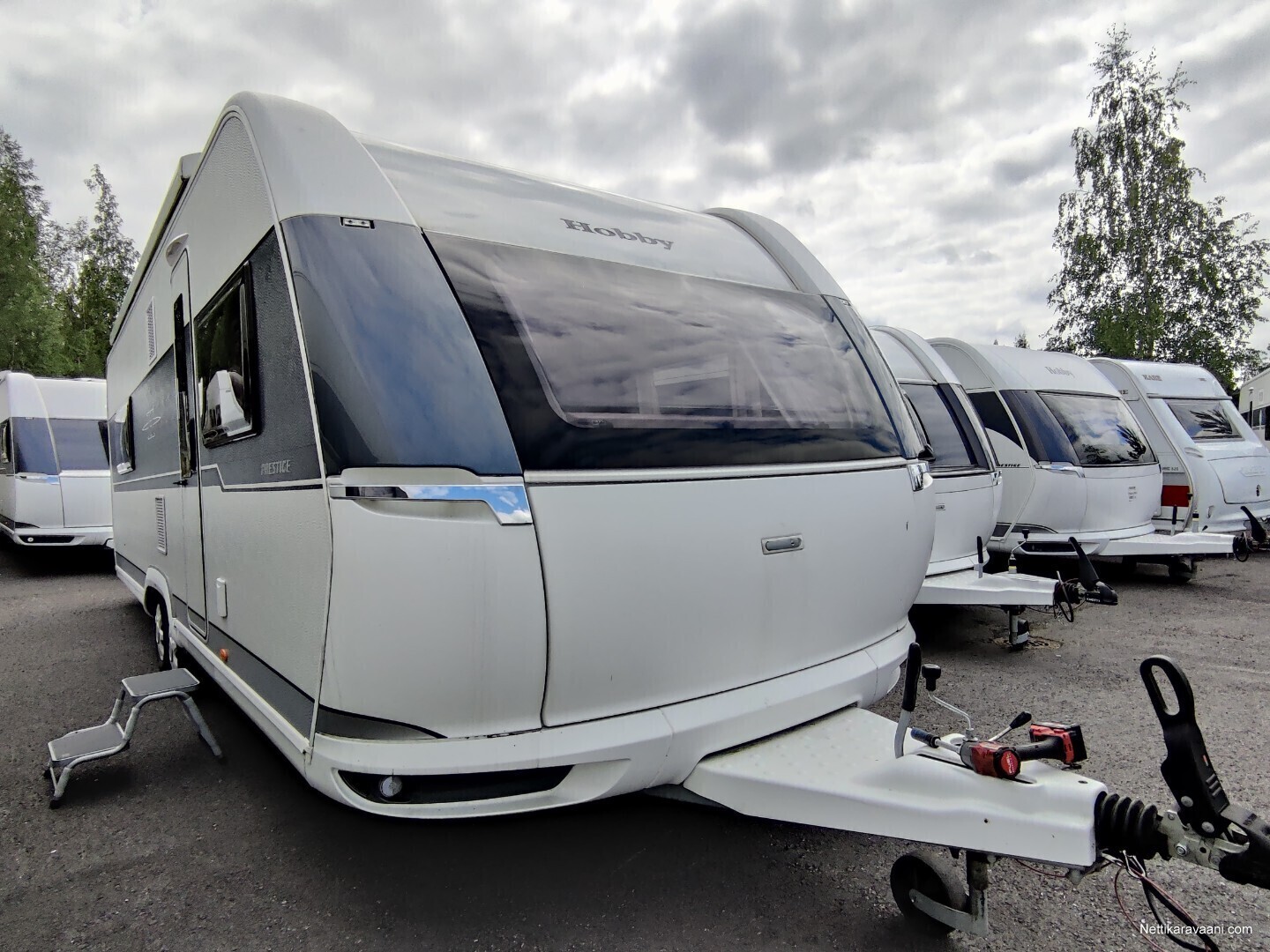 Hobby 720 WQC Prestige HUIPPU VARUSTEET!! 2020 - Matkailuvaunu - Nettikaravaani