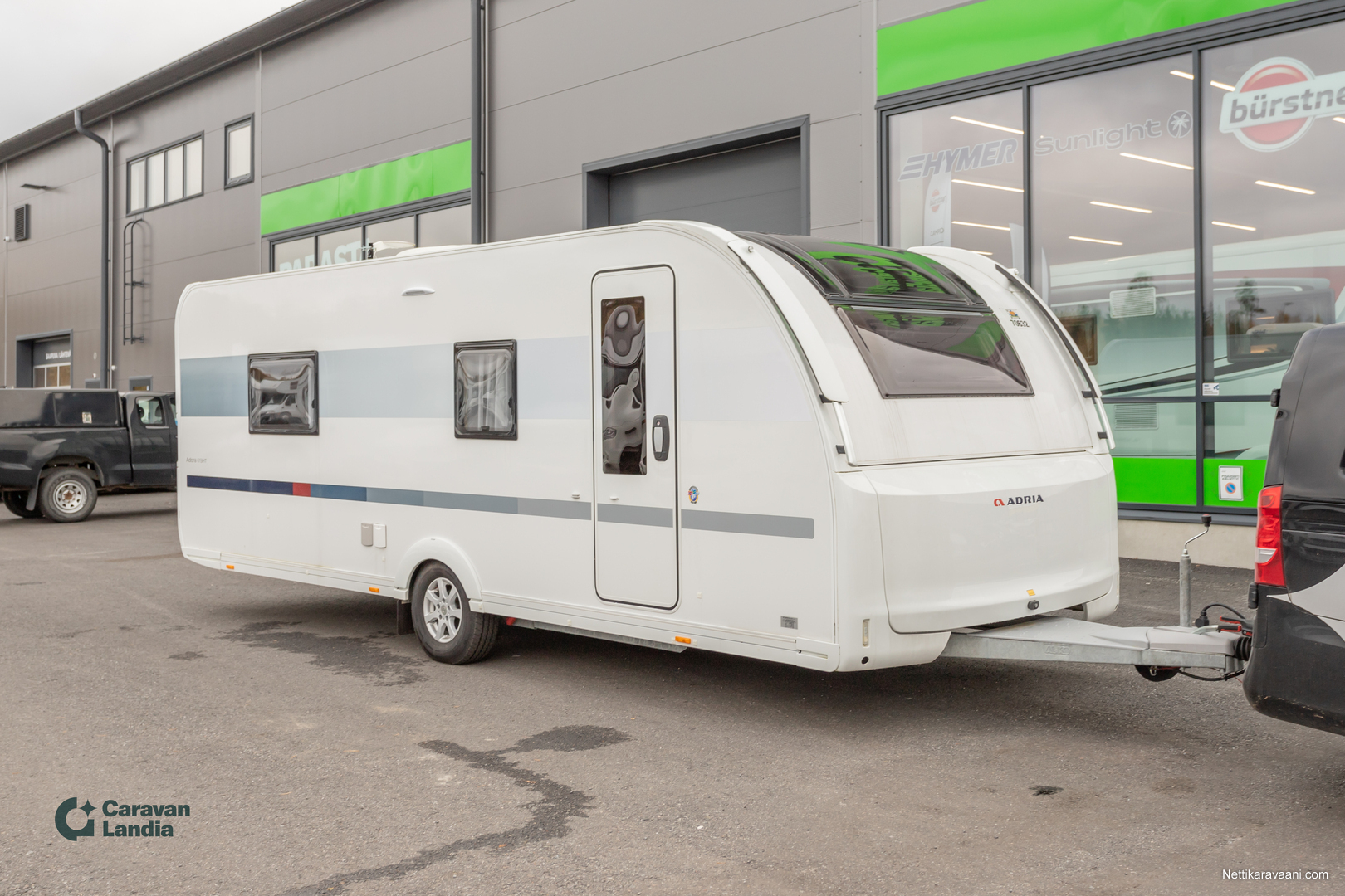 Adria Adora 613 HT ** ALDE, ERILLISVUOTEET, TAKA-WC ** 2021 - Travel ...