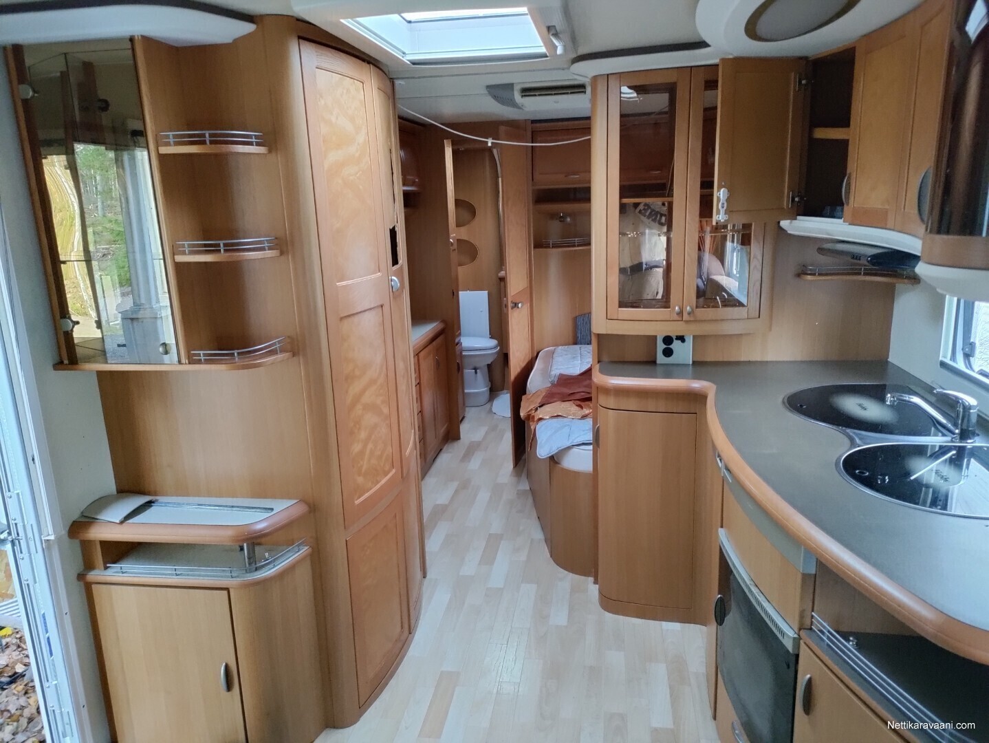 Hobby 650 WFU 2008 - Matkailuvaunu - Nettikaravaani