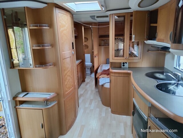 Hobby 650 WFU 2008 - Matkailuvaunu - Nettikaravaani